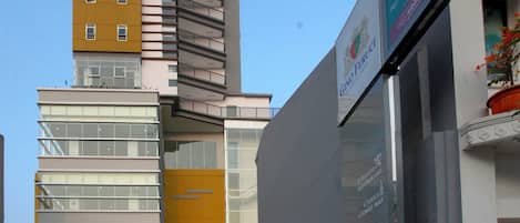 Fachada da propriedade