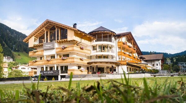 Hotel Arkadia - Adults Only - Corvara