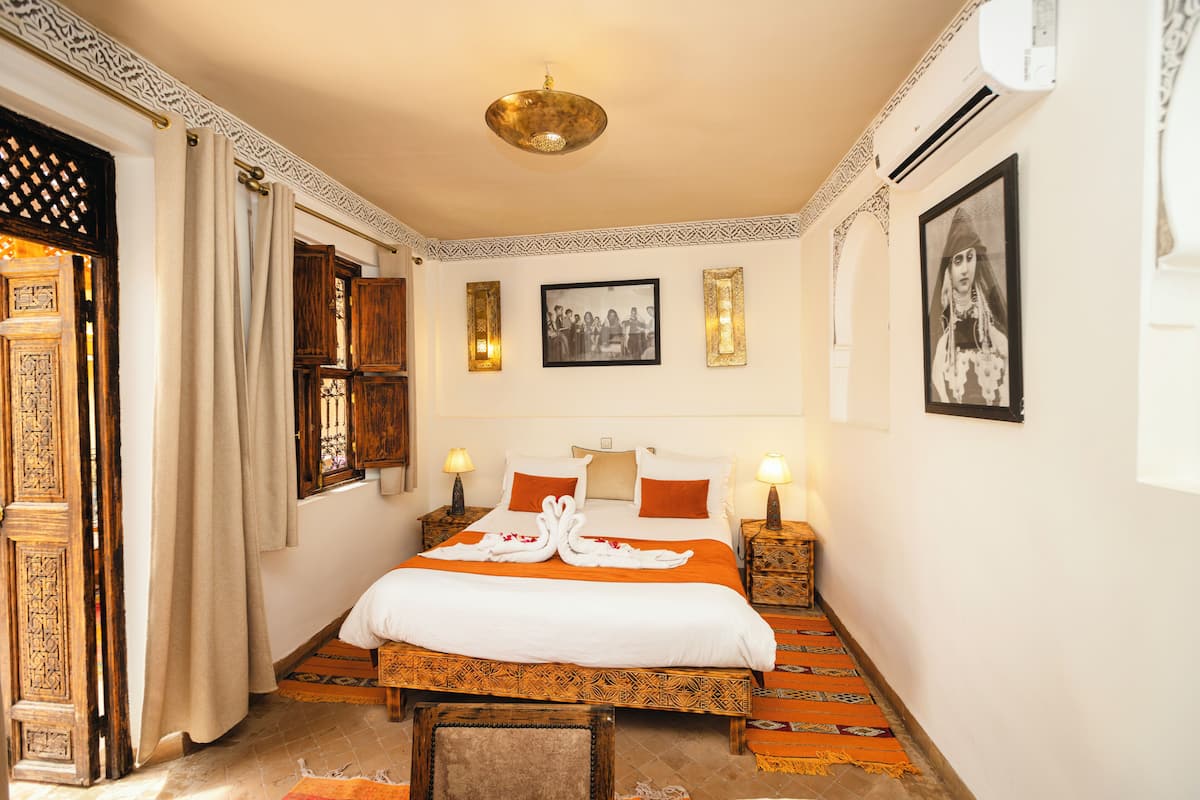 Suite (Mamounia) | Cofre no quarto, cortinas/cortinados opacos, camas desdobráveis