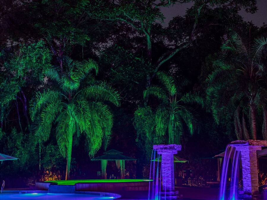 Piscina exterior, da(s) 10:00 à(s) 19:00, espreguiçadeiras