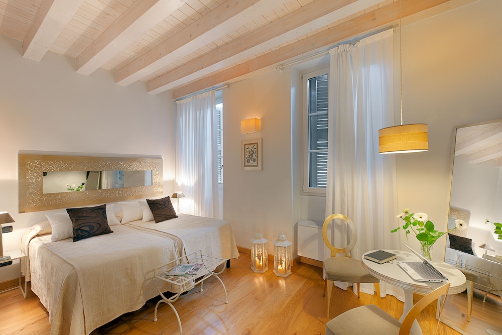 Gallery Room - Gardasee