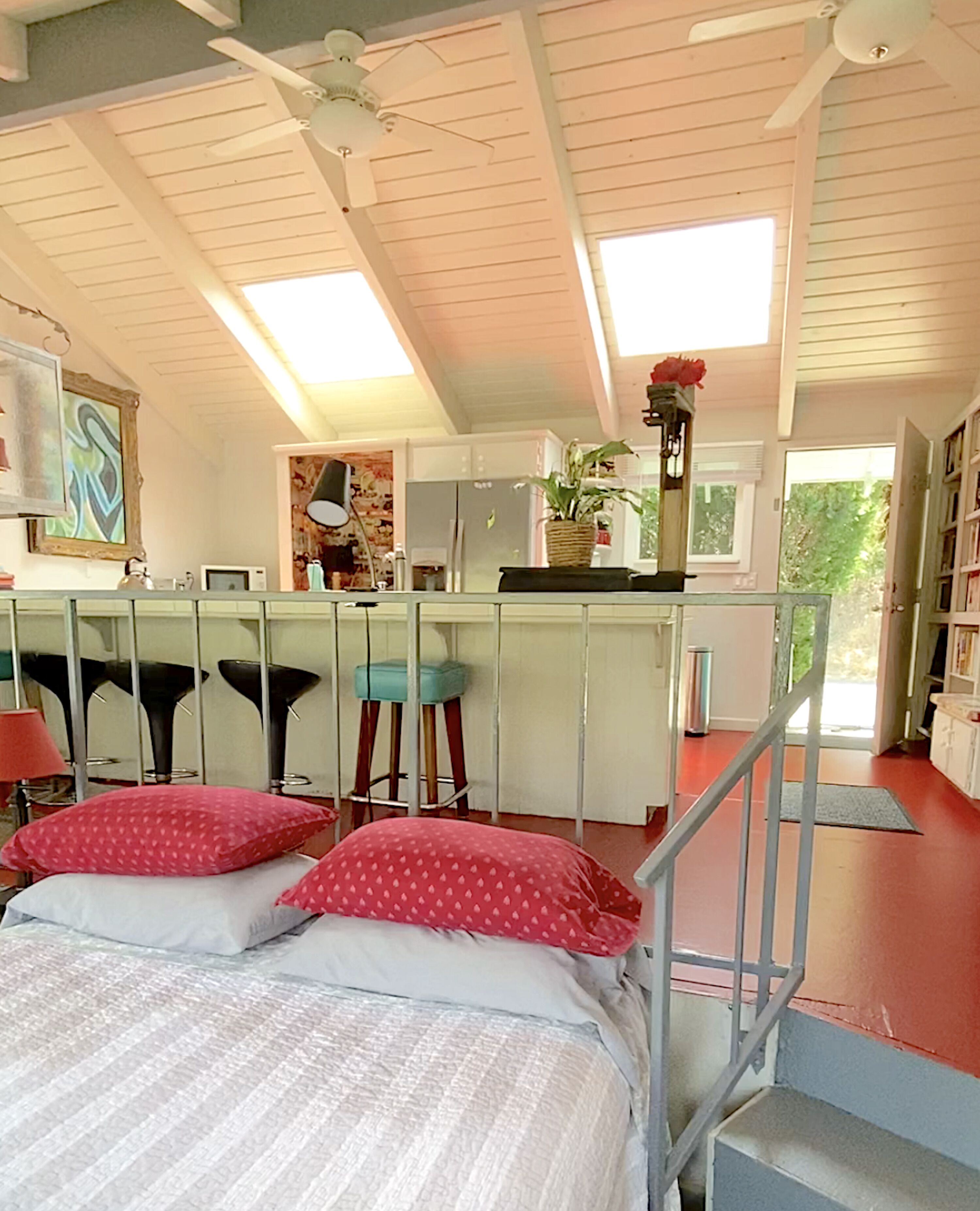 Suíte estúdio, várias camas, cozinha, vista para o rio | Individualmente decorados, individualmente mobiliados, Wi-Fi de cortesia