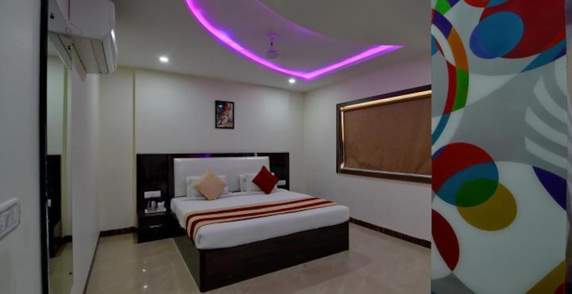 Minibar, cortinas/cortinados opacos, quartos insonorizados 