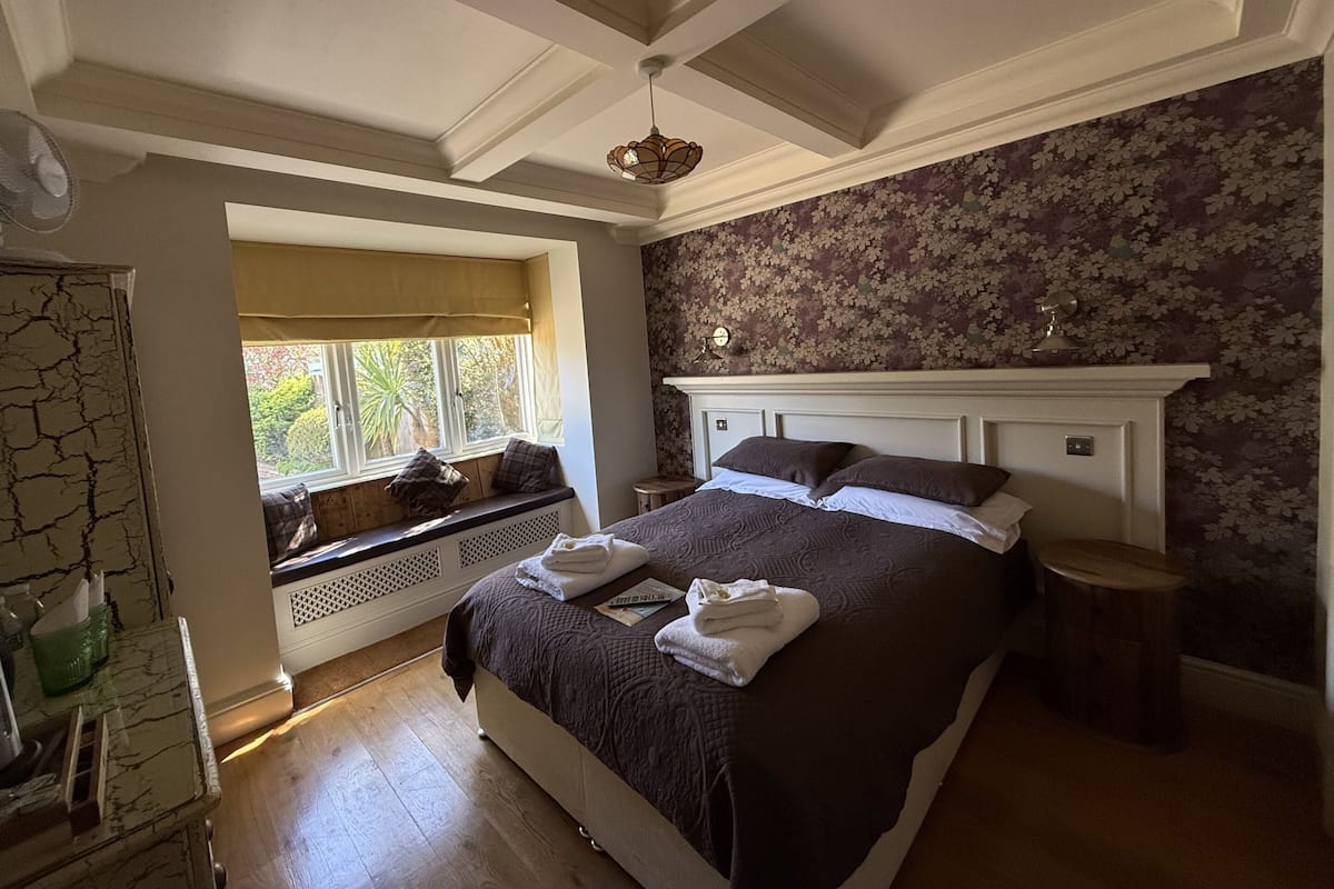 Quarto Duplo ou Twin Clássico, casa de banho anexa (3)