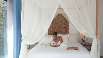 One Bedroom Villa with Private Deluxe Pool | Minibar grátis, cofre com capacidade para portátil