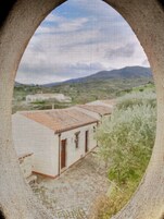 Quarto Clássico, vista para o jardim | Wi-fi grátis, roupa de cama fornecida 