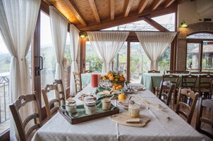 Zona de pequenos-almoços