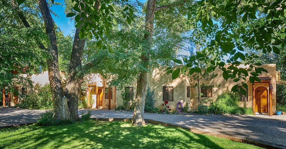 Burch Street Casitas Hotel Taos - Taos, NM