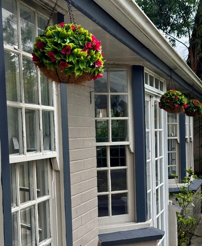 Colonial Terrace Motor Inn