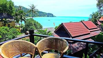 Villa Deluxe, vista para o mar | 1 quarto, minibar, cofre no quarto, com decoração personalizada