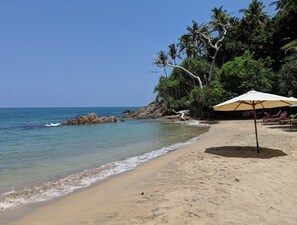 Book The Narima Bungalow Resort in Ko Lanta | Hotels.com