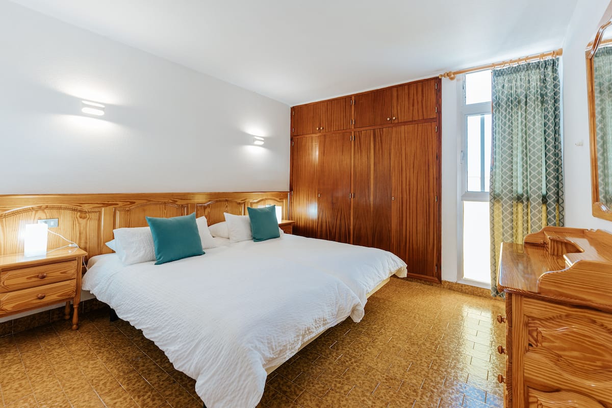 Quarto Standard | 1 quarto, cofre no quarto, roupa de cama fornecida 