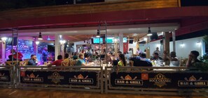 Café da manhã, almoço e jantar