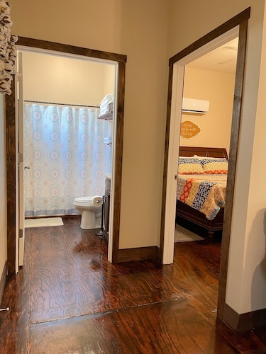 The Cajun Condo On Cherry Mountain! Pets Stay Free! - Enchanted Rock State Natural Area, Fredericksburg