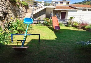 Área de recreio para crianças (ao ar livre)