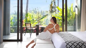 Minibar, Wi-fi grátis, roupa de cama fornecida