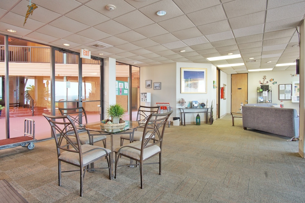 Salty Mermaid Overlooks Gulf & Remodeled Resort Pool! 1300 Sf Condo Sleeps 8 - 加爾維斯敦