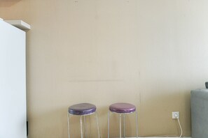 Quarto | Sala de estar | Televisor