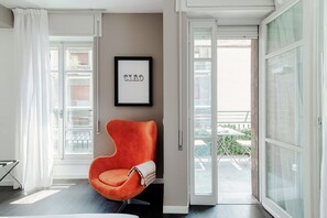 Apartamento urbano | Roupas de cama premium, edredons de pluma, ferros/tábuas de passar roupa