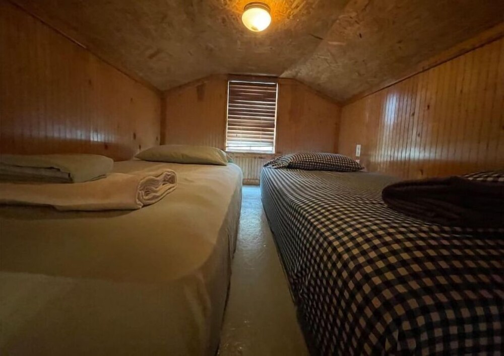 Cabin 12 At Tranquility Bay Resort - Louisiana