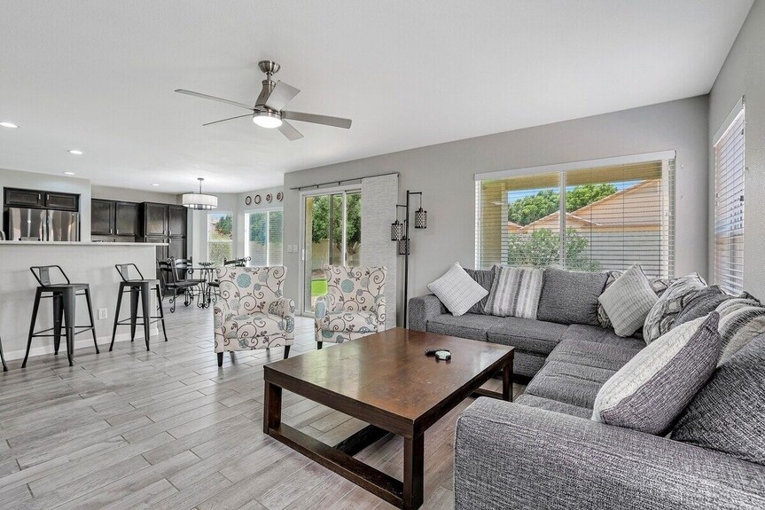 Gorgeous Surprise Gem 2 Miles To Baseball Stadium - Sun City West, AZ