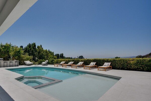 California Style Luxurious Villa With Breathtaking Views - ビバリー・ヒルズ, CA