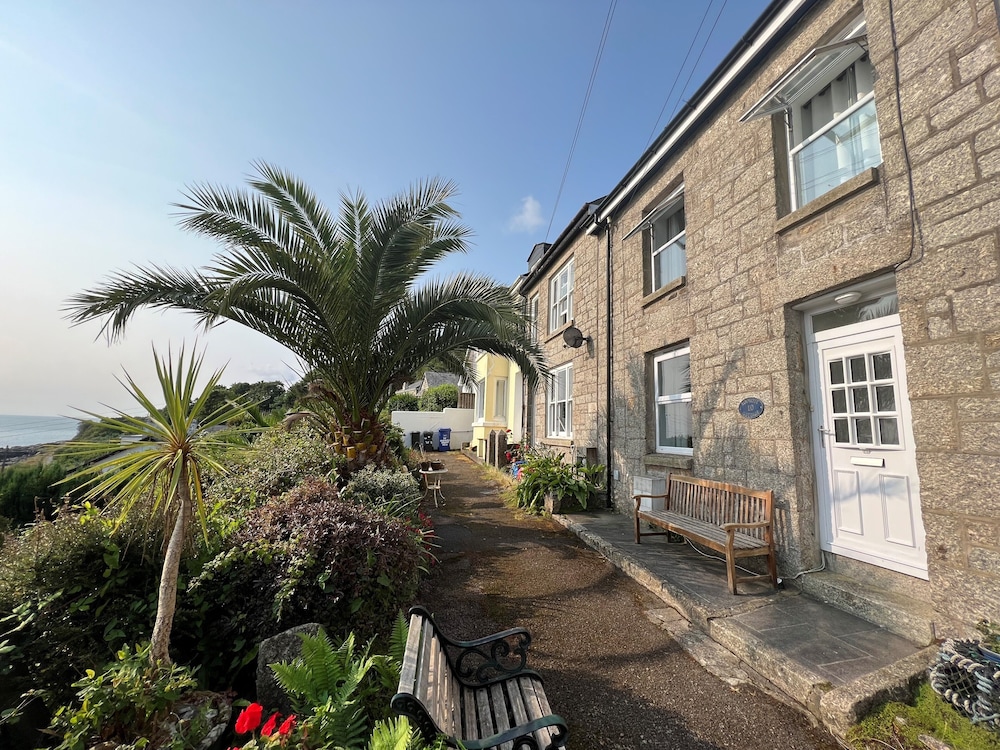 Lookout Cottage - Mousehole