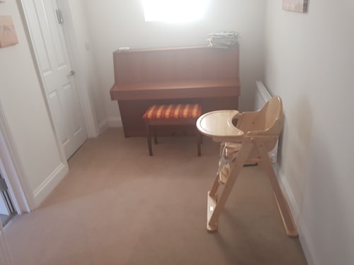 Lovely Large Garden Flat - Tonbridge