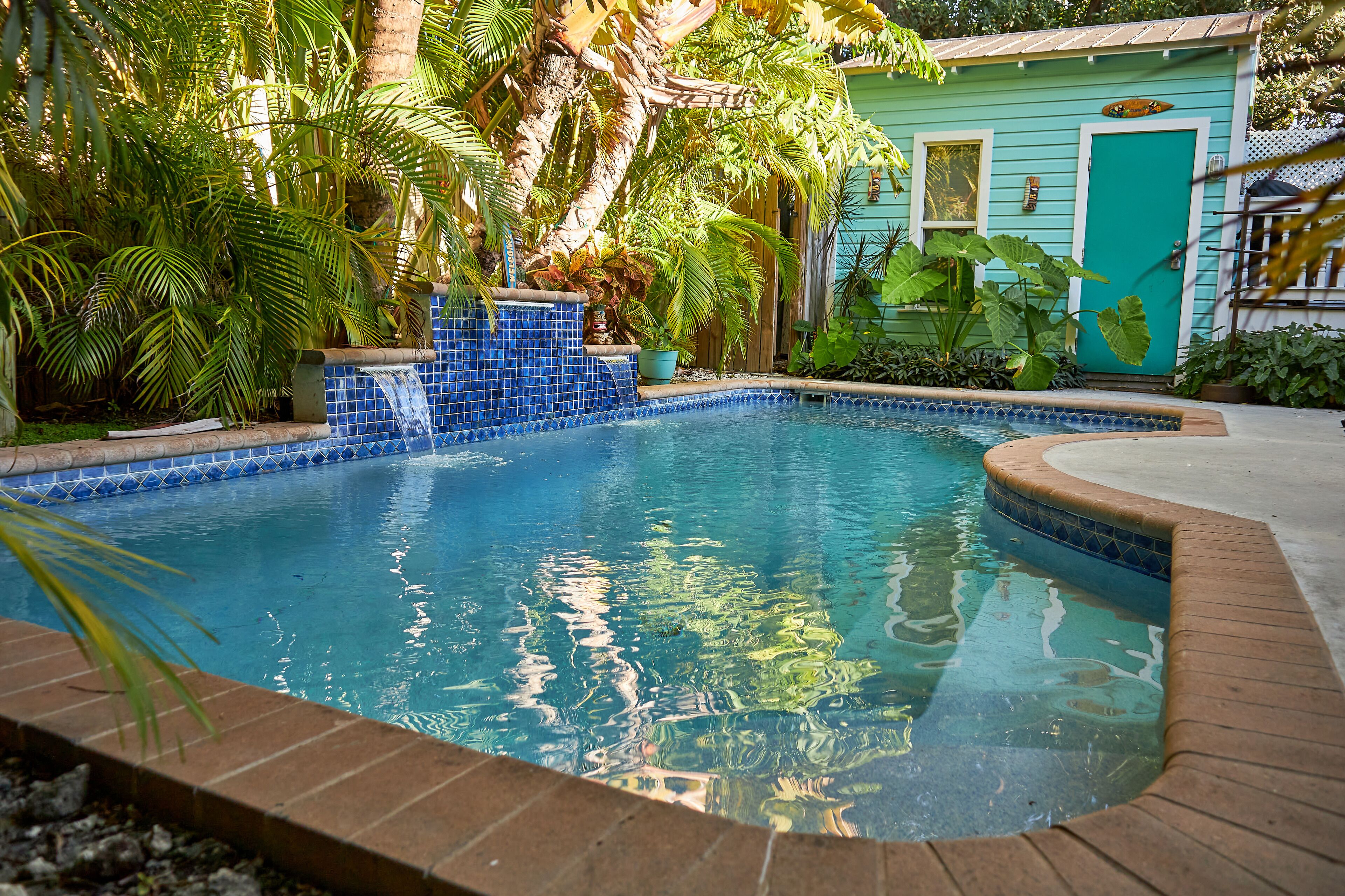~TROPICAL DREAM~Sun deck, pool, and parking adorn this home in Old Town ...