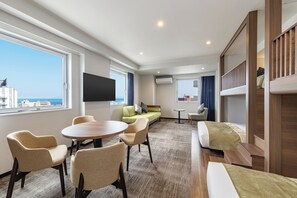 Quarto, para não fumantes (Sky View 4-Bed Bunk Room) | Vista do quarto