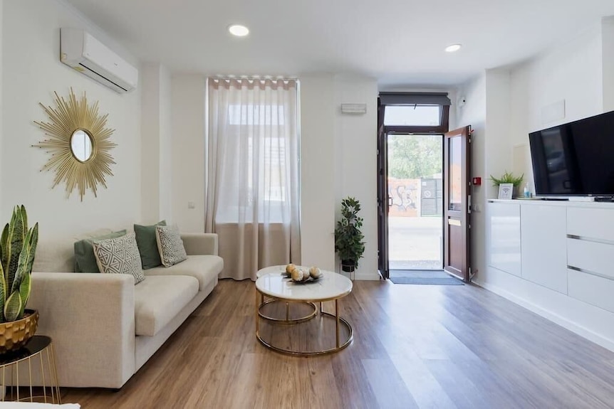 Garrett House - Setúbal