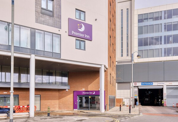 Premier Inn London Uxbridge Town Centre - Uxbridge, UK