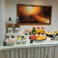 Café da manhã com buffet todos os dias (USD 6.50 por pessoa) 
