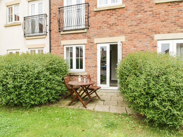 Puffin Cottage, Pet Friendly, With Pool In The Bay - Filey - Filey