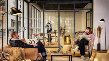 Pequenos-almoços, almoços, jantares servidos, cozinha francesa