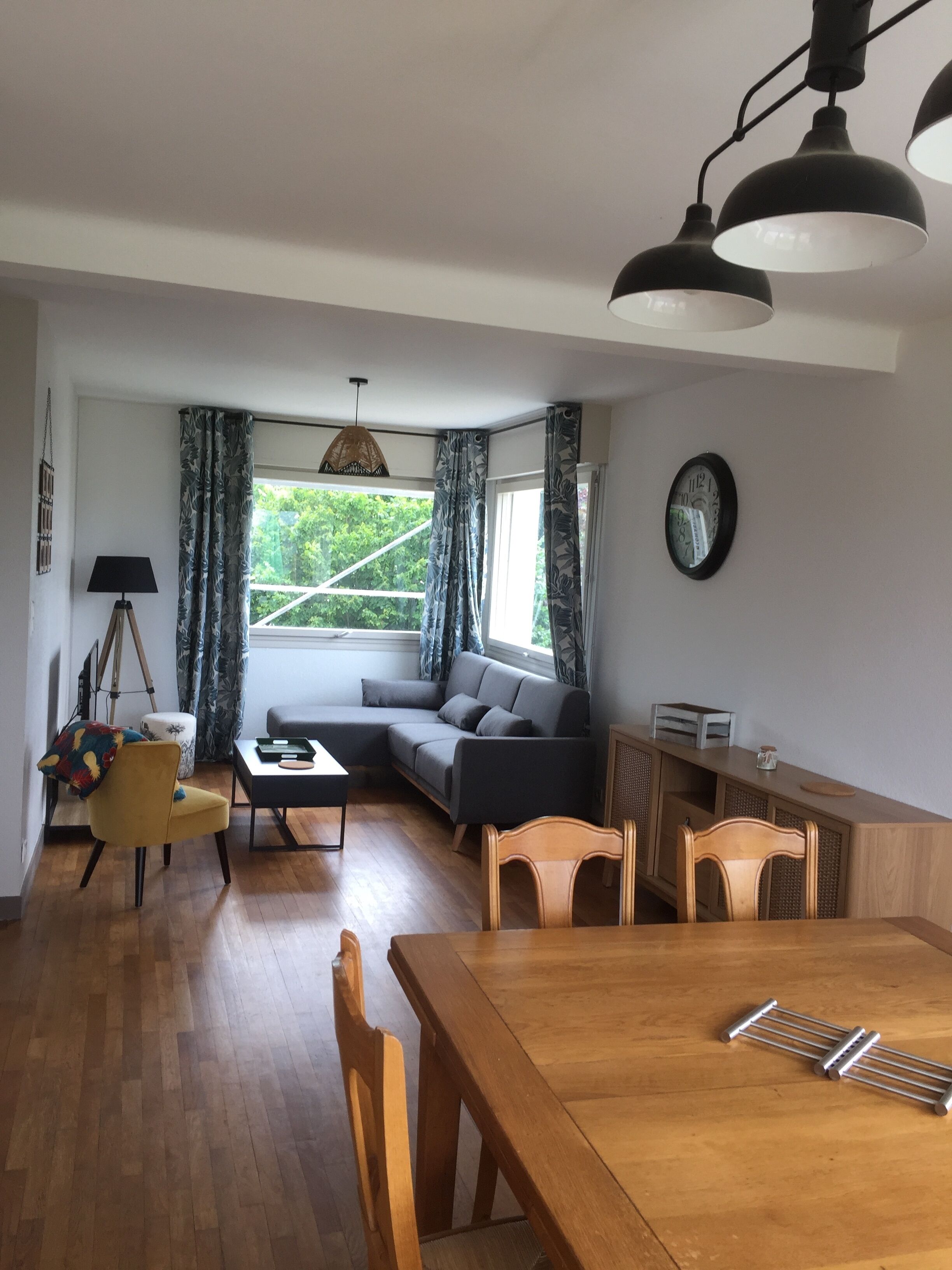 Appartement 6 Personnes, 85m2 Avec Terrasse, Coeur De Bourg à 10mm De La Plage - Trégunc