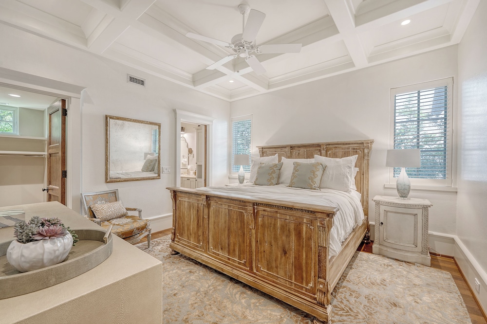 New To Rental Market!  Stunning Home In Perfect, Central Location - Kiawah Island, SC