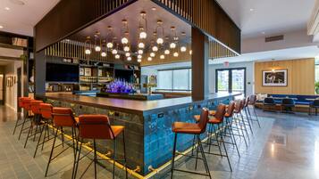 Pequenos-almoços, almoços e jantares servidos