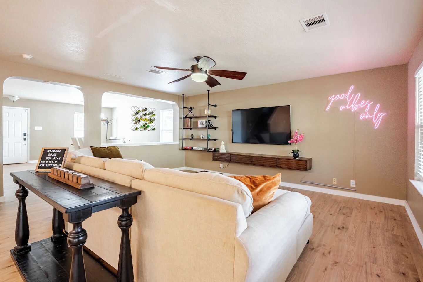 Spacious Home Near Airport, Parks, & Pet-friendly - San Antonio, TX