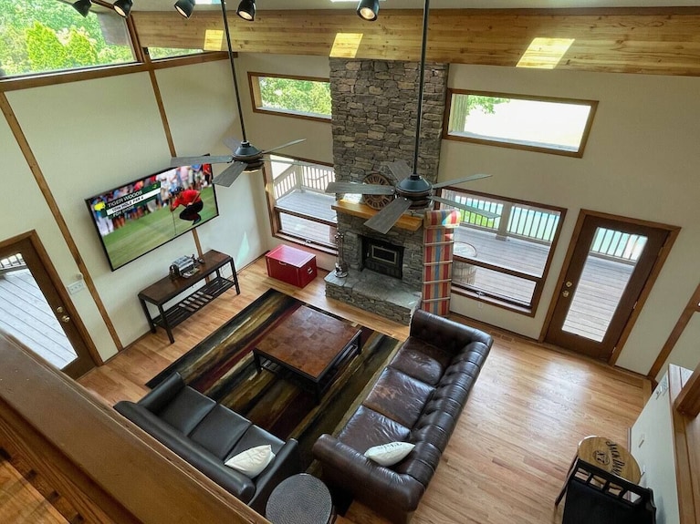 Bourbon Country Lodge 5 Acre Resort Pool+hot Tub - Kentucky