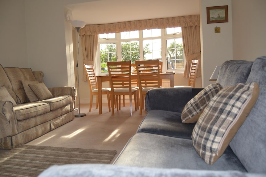 Whitstable House With A View - With Parking. - Whitstable