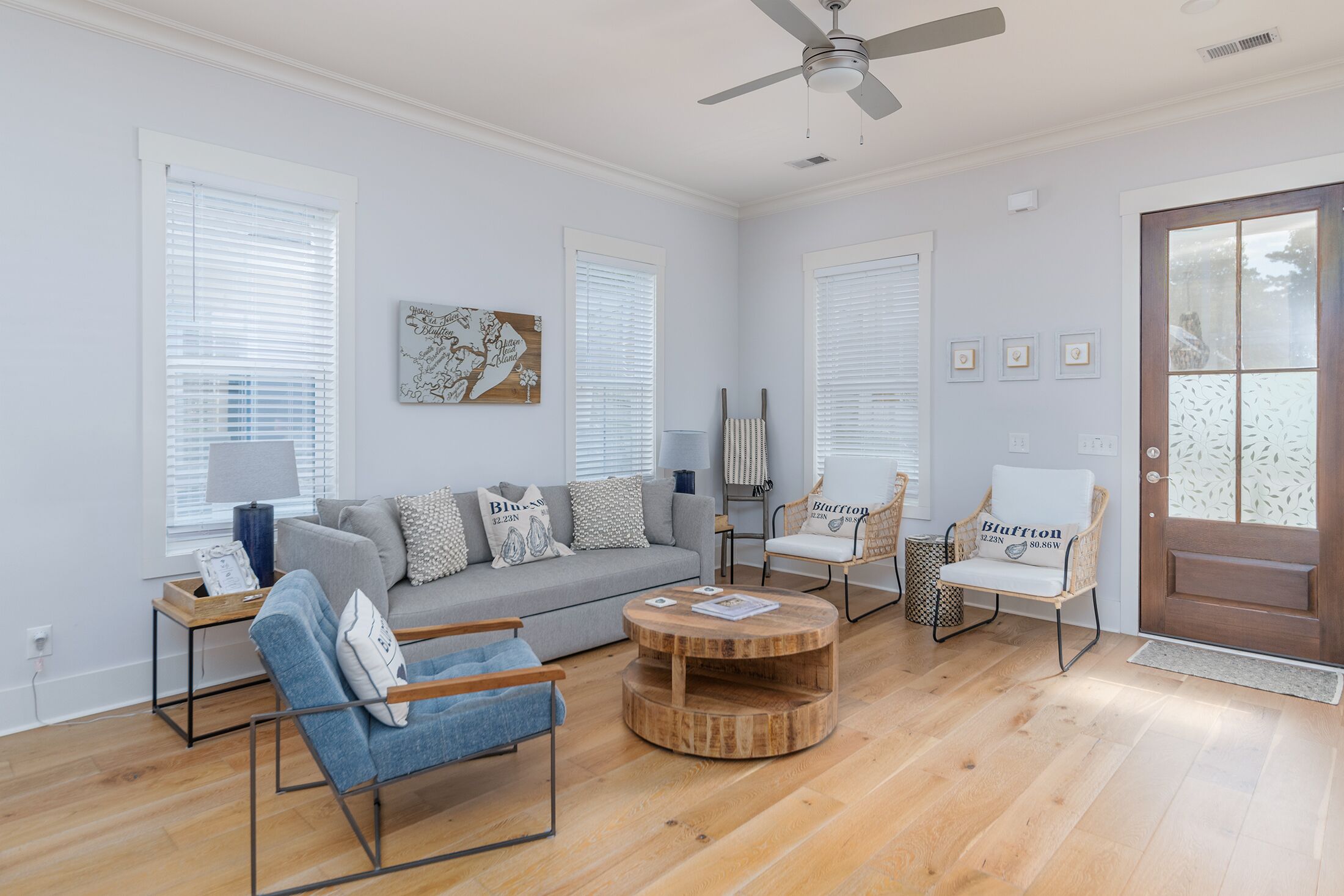 Old Town Bluffton Home + Free Golf Cart Luxury Home - Sleeps 8 - Bluffton, SC