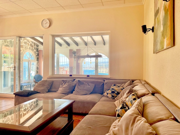 Benidorm Eye Villa R083 - Benidorm