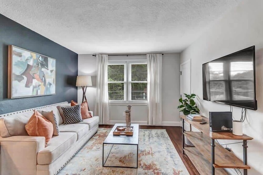 Stylish Condo - 2 Block From San Marco - Jacksonville