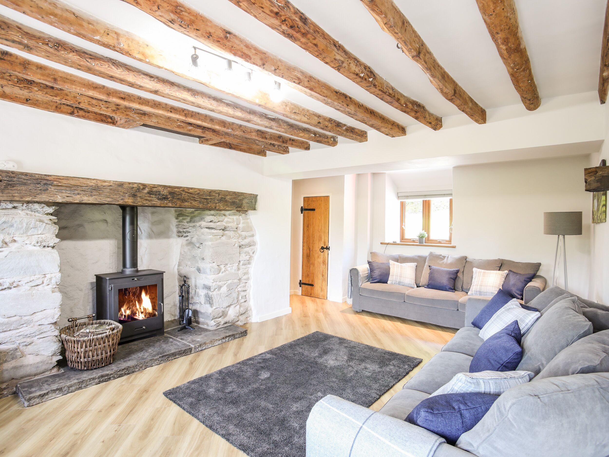 Hafotty Gelynen, Pet Friendly, Luxury Holiday Cottage In Corwen - Bala