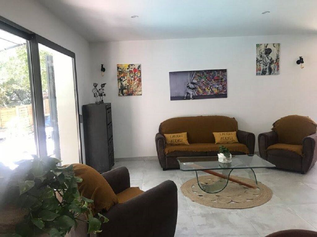 Villa Dans Le Sud De  La France Avec Piscine Et Jardin - Aubussargues