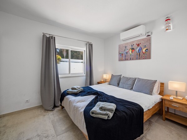 Excellent 3-bedroom Duplex In The Centre Of Carvoeiro - Carvoeiro