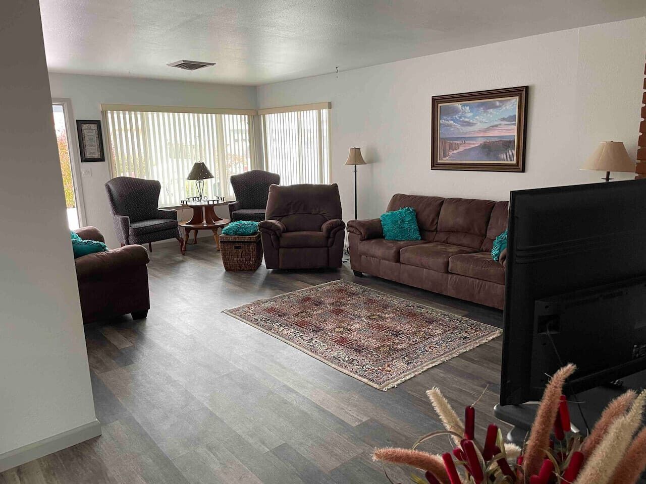 Cayucos Gem Steps From The Beach. - Cayucos, CA