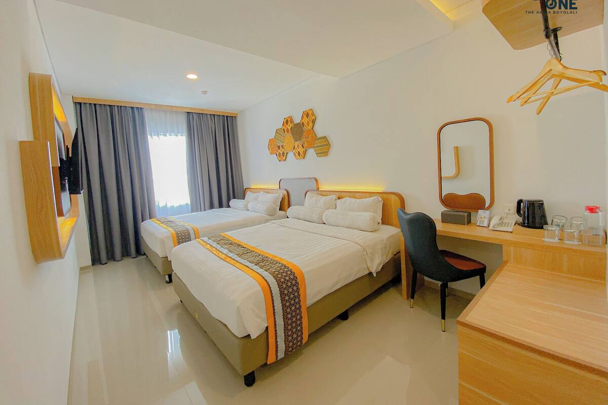 Quarto Familiar | 1 quarto, roupa de alta qualidade, secretária