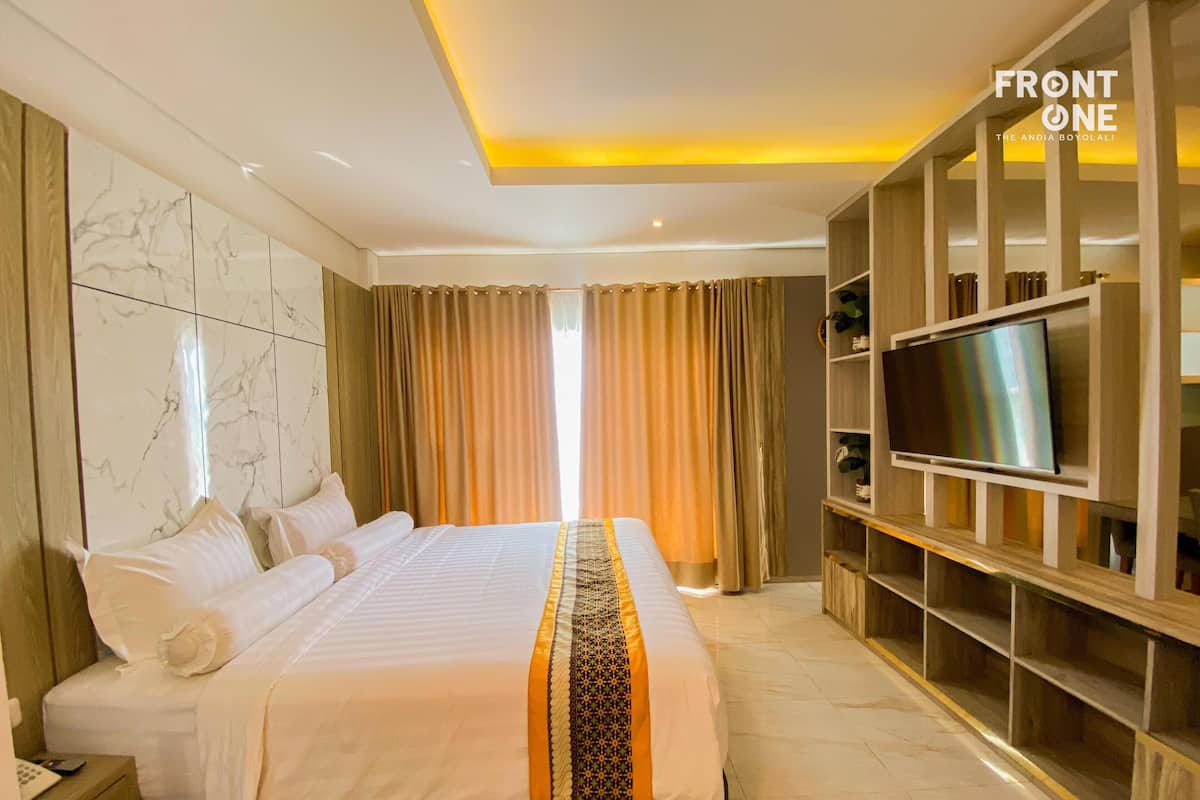 Suite Básica | Roupa de alta qualidade, secretária